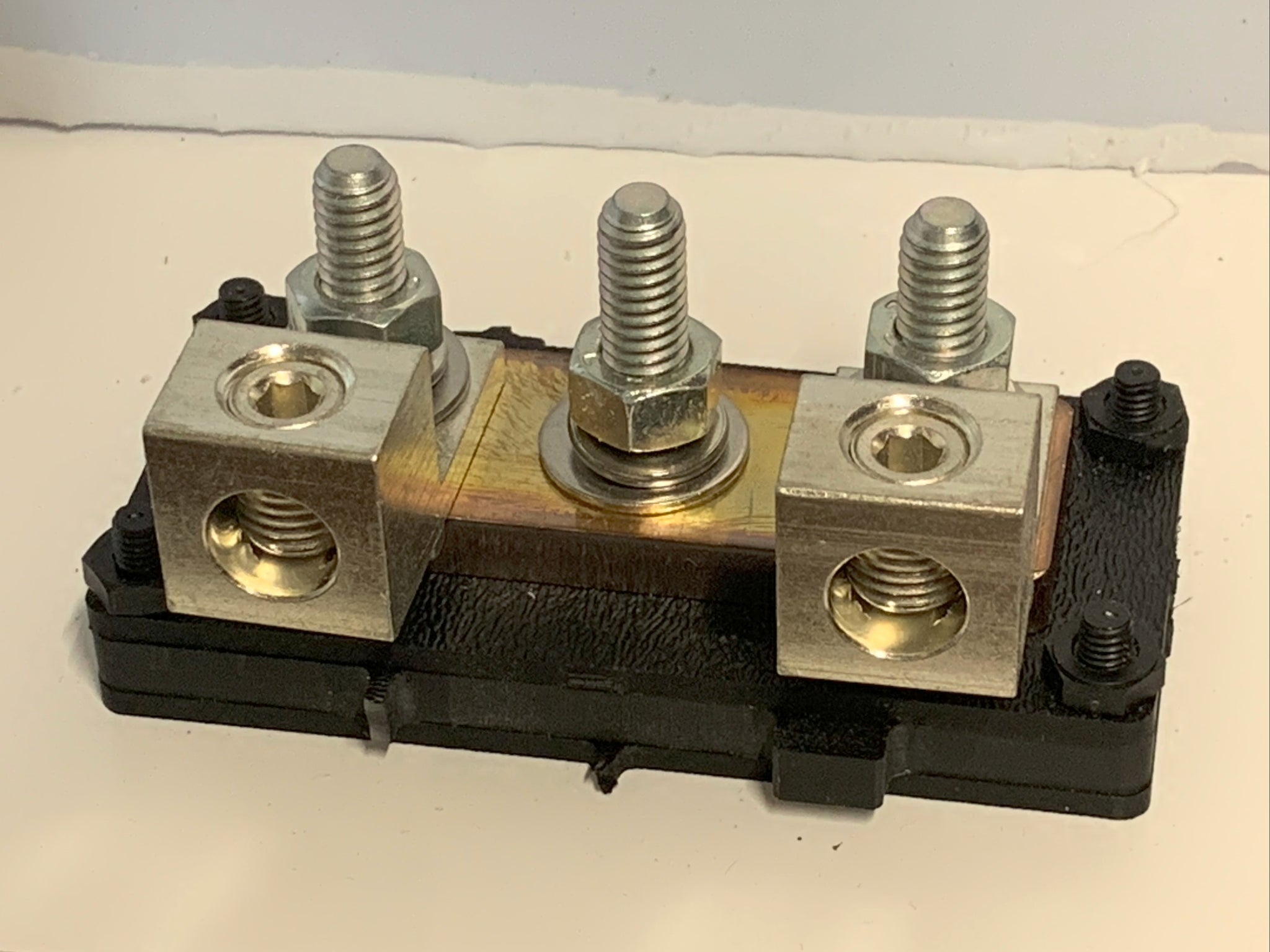 Power Distribution Block – OGSolarStore