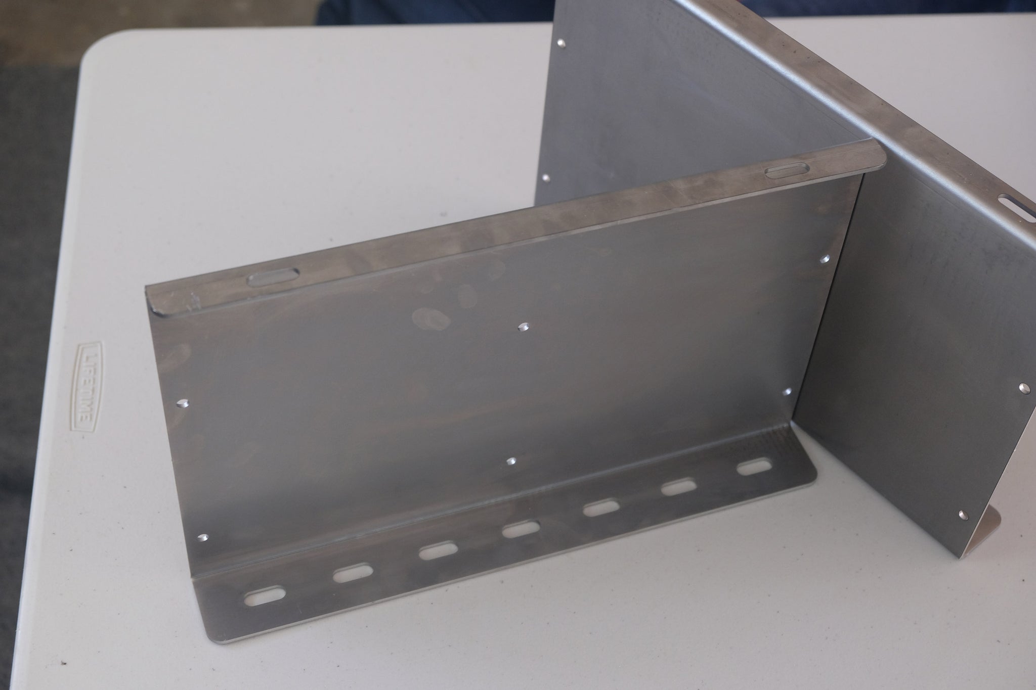 Compression Plates for Prismatic Cells, 2x – OGSolarStore