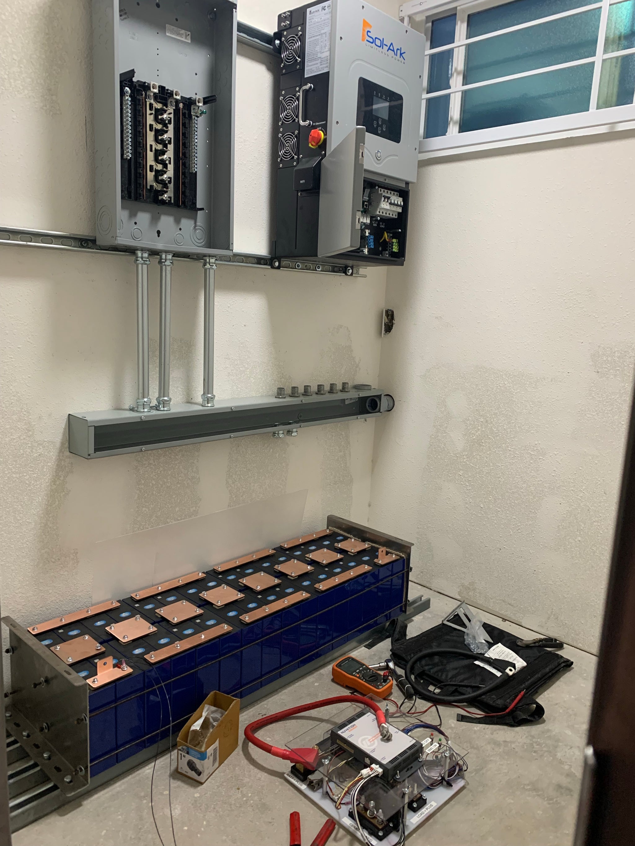 Compression Plates for Prismatic Cells, 2x – OGSolarStore